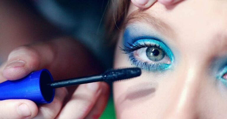 Best Tubing Mascaras: The Ultimate Guide for Long, Smudge-Free Lashes - Steadrush